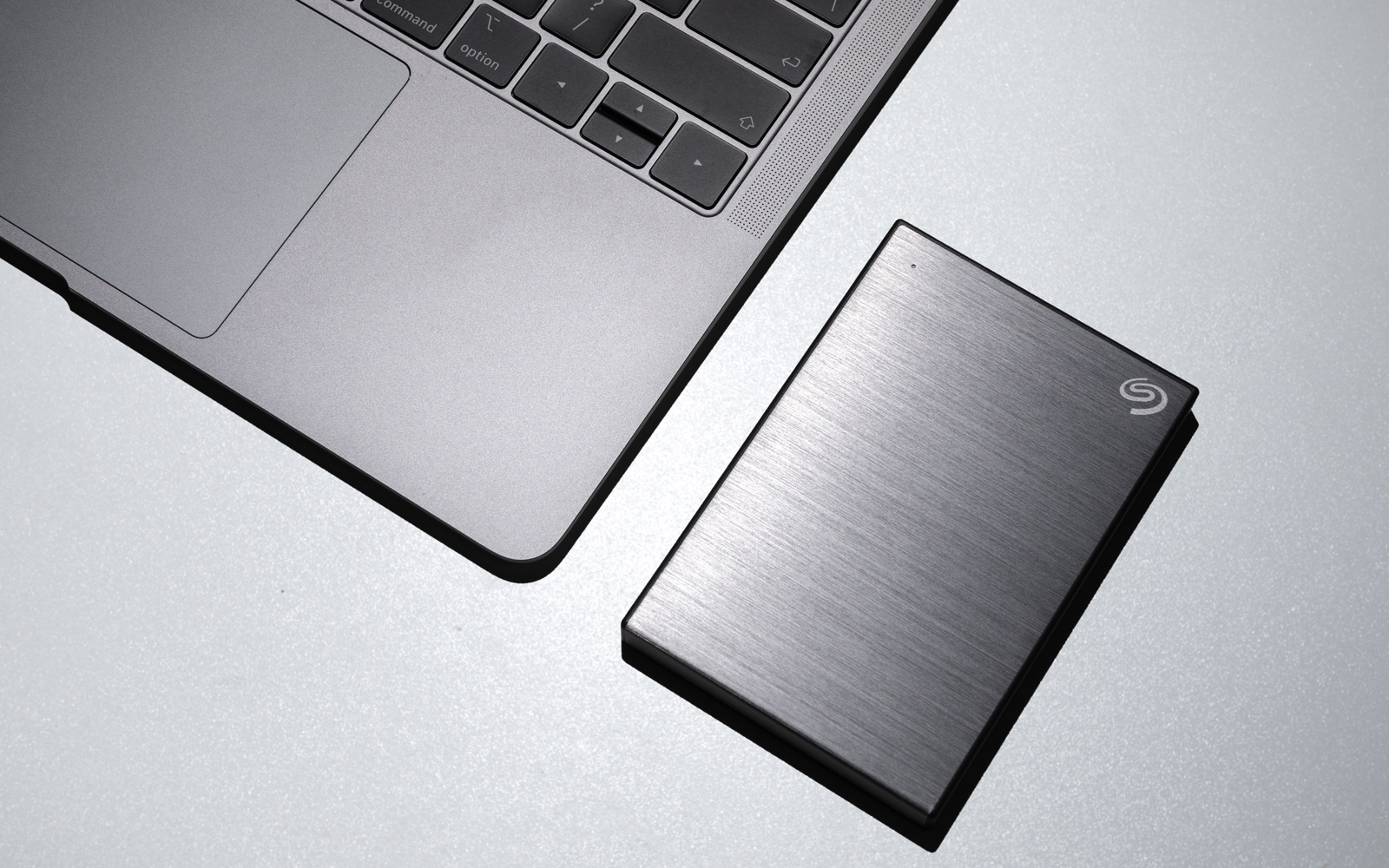 Cyber Week Sale: Get a reliable file backup tool for life for $30