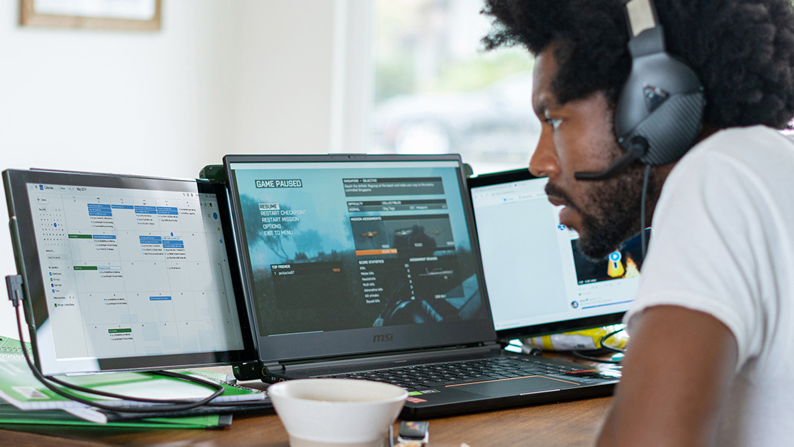 Expand your laptop with this dual-screen mobile monitor deal