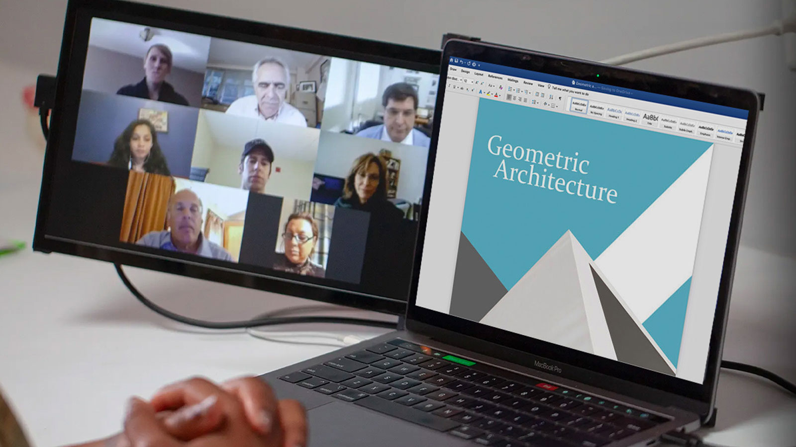 Expand your MacBook with a second screen and Microsoft Office
